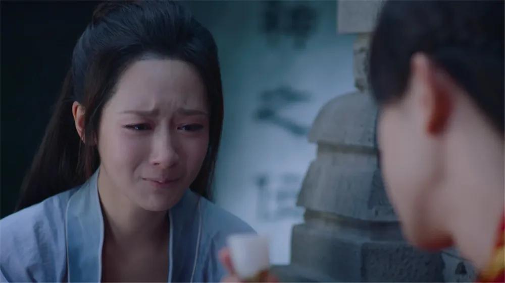 The tears of the three actresses, all with pear blossoms and rain, I ...