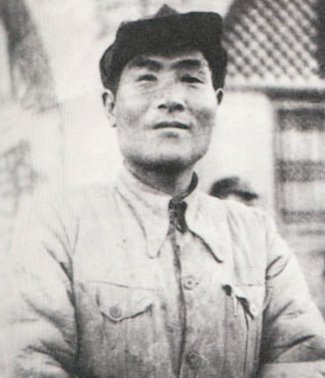 At the Aba meeting witnessed by ordinary soldiers, some people raised ...