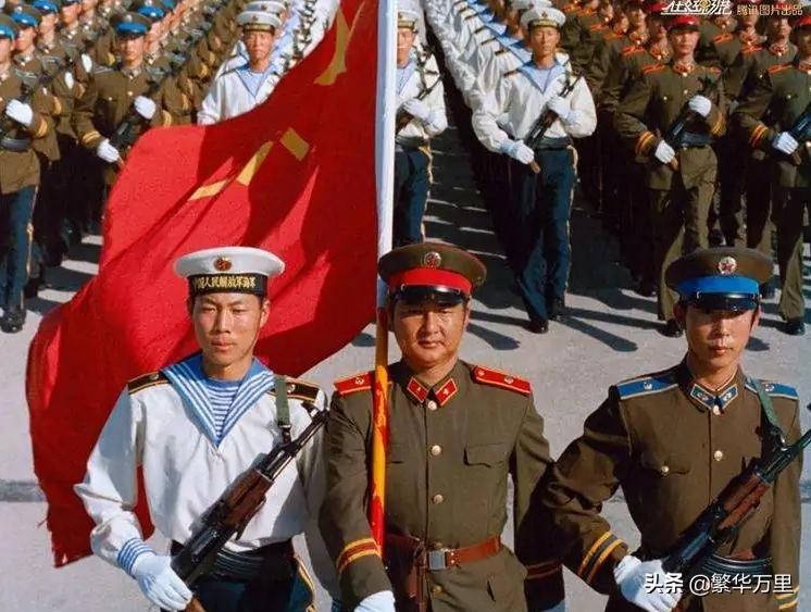 The People's Liberation Army reissued the 85-style military uniform ...