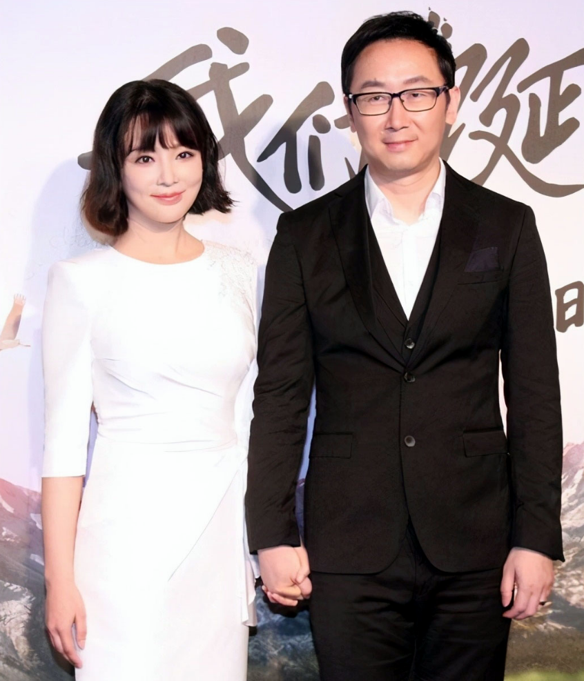 Hu Die: Married director Lu Chuan for 7 years and gave birth to 2 ...