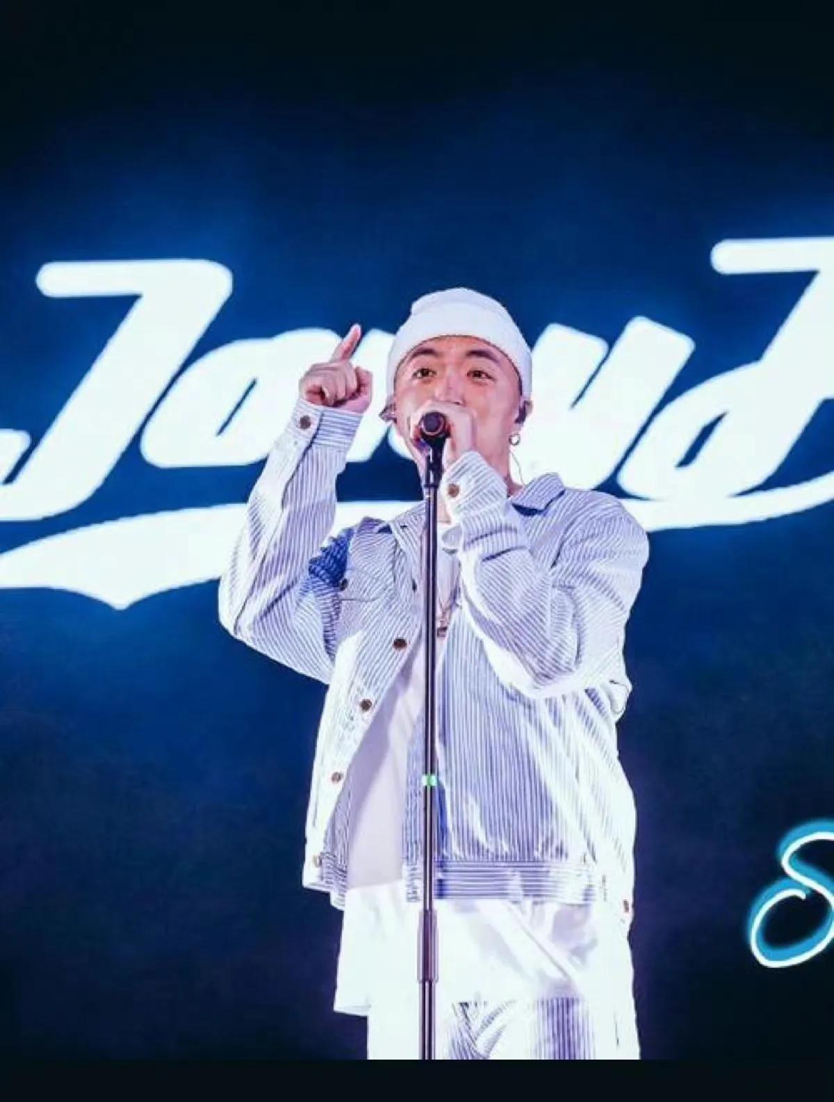 A clear stream in the hip-hop circle-jony j - iNEWS