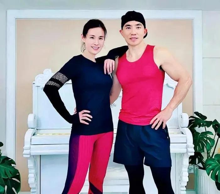 "Gazi" Xie Mengwei was mocked for imitating Liu Genghong. Netizens: You ...