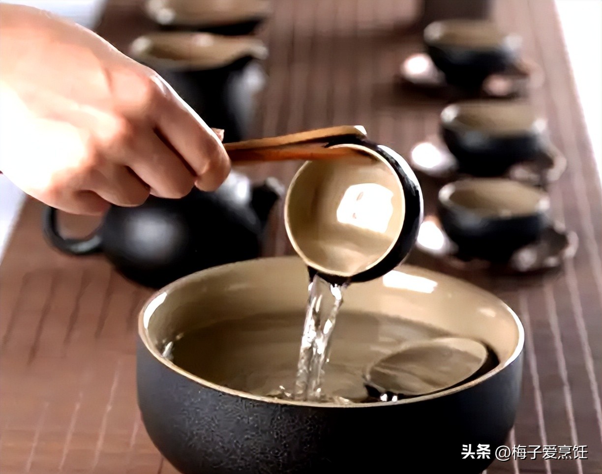 Bubble tea directly pour boiling water?No wonder the tea you brewed is ...