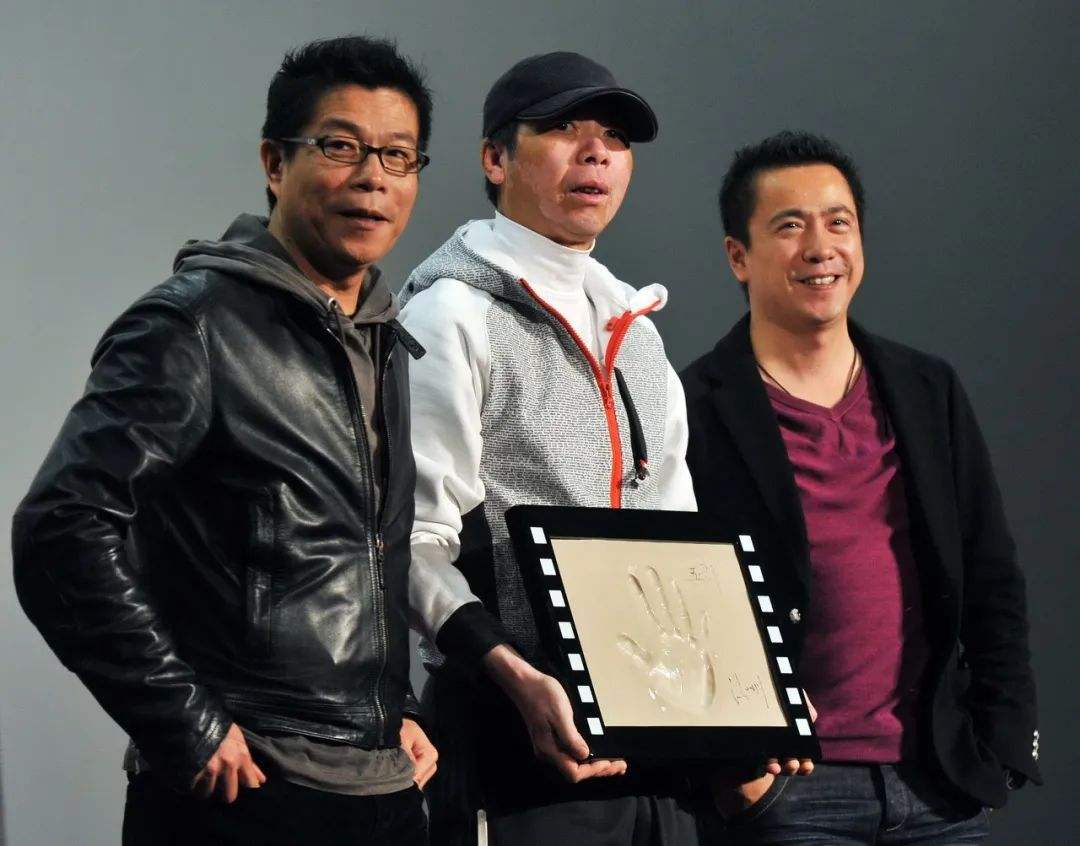 From an open-mouthed "little steel cannon" to a silent "little squib ...