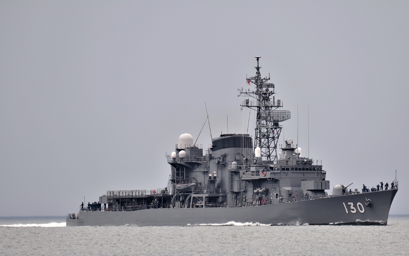 Pioneer of the general-purpose destroyer in the Sea of Japan, the first ...