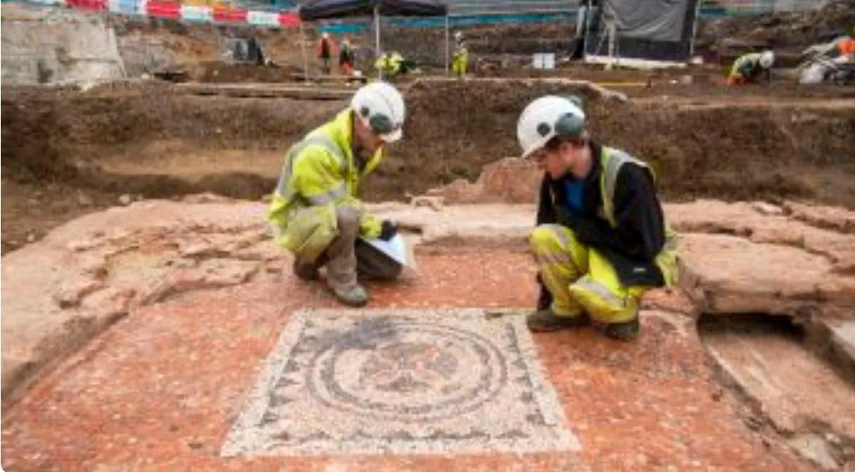 Ornate Roman tomb discovered beneath London building site - iNEWS