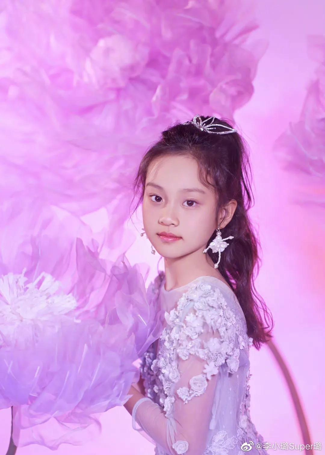 Jia Nailiang took photos of life to celebrate Tianxin's birthday, Li ...