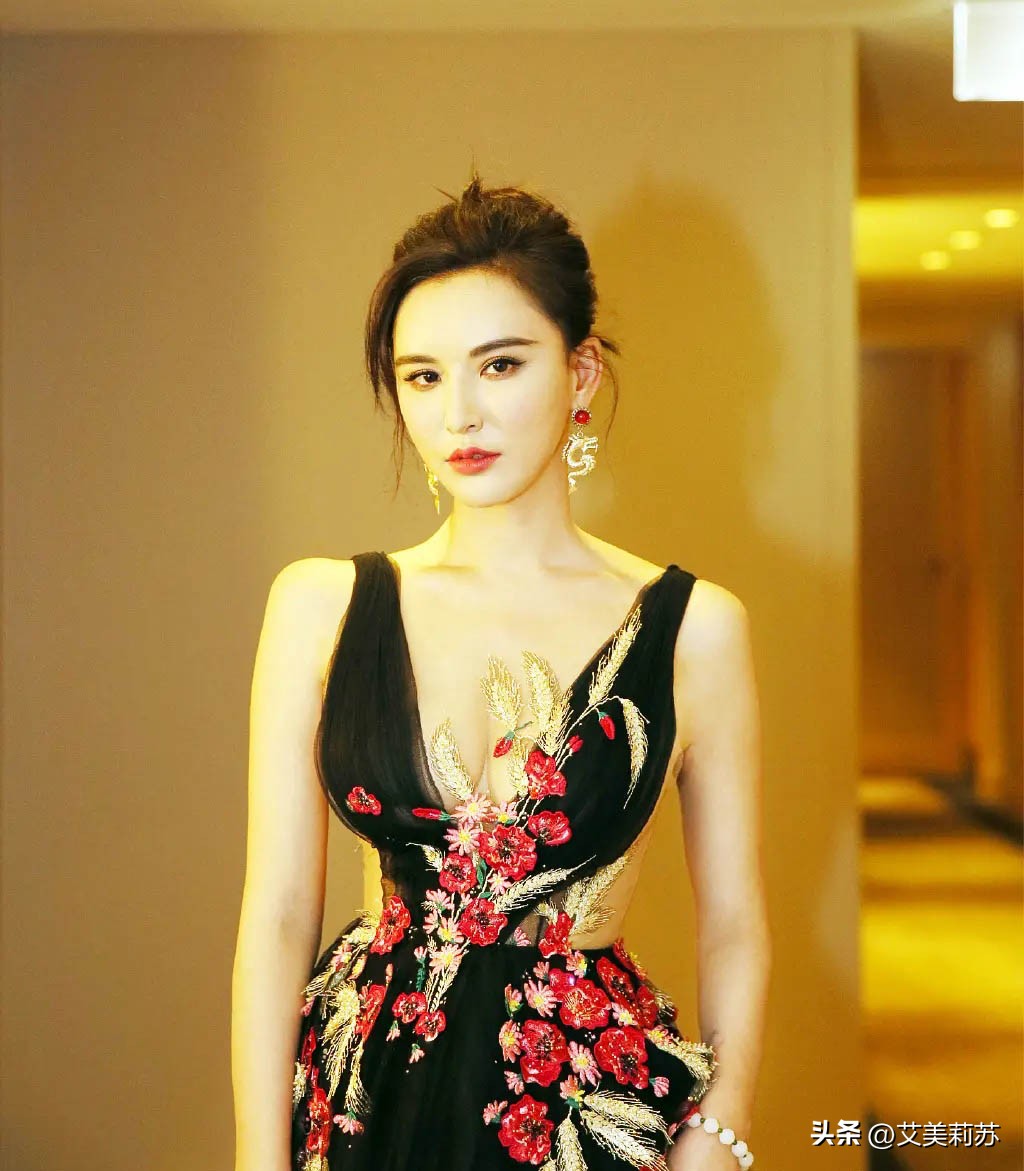 Half sea water half flame - Mo Xiaoqi - iMedia