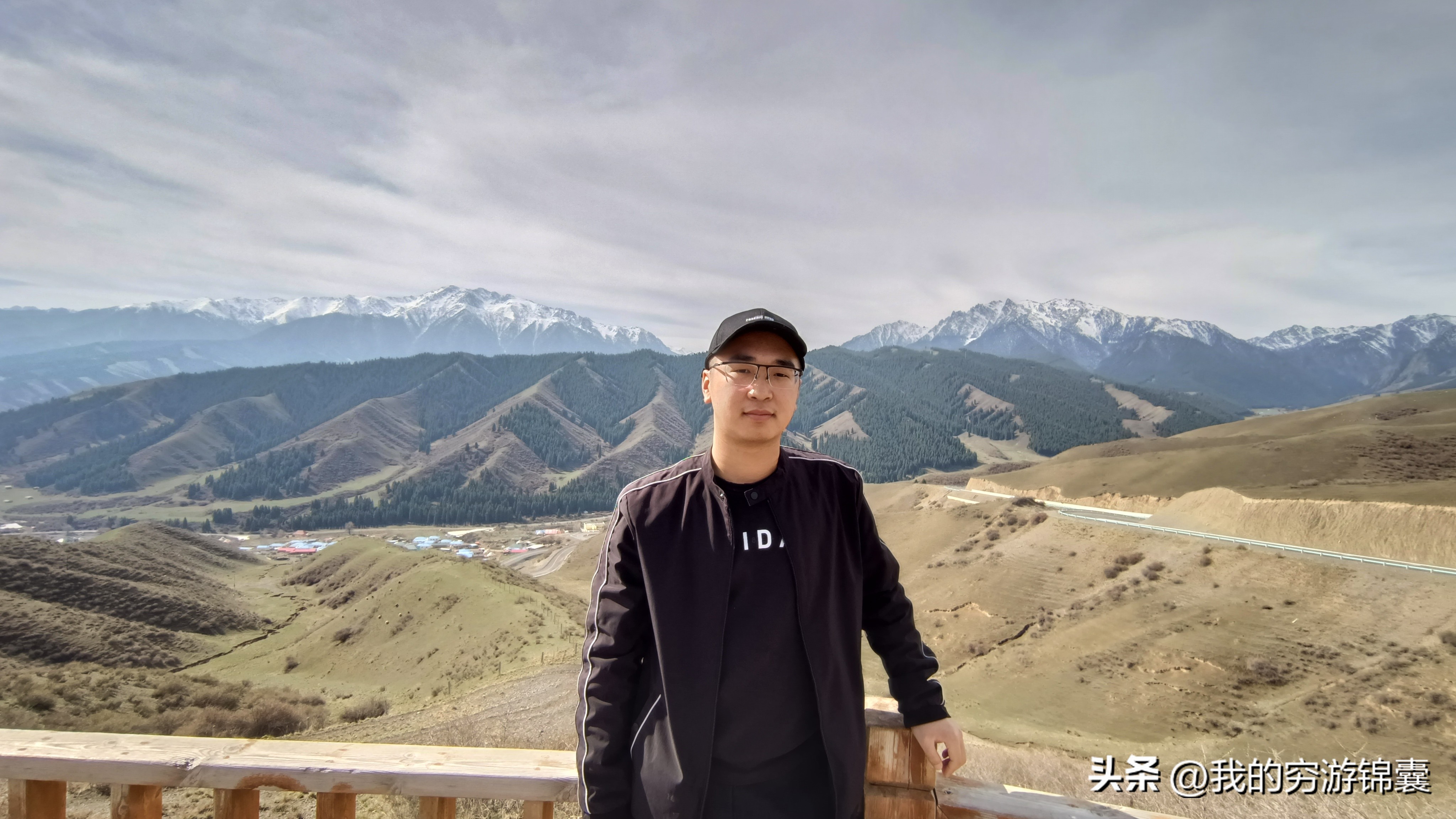 Travel around Urumqi, Xinjiang, and experience the mysterious beauty ...