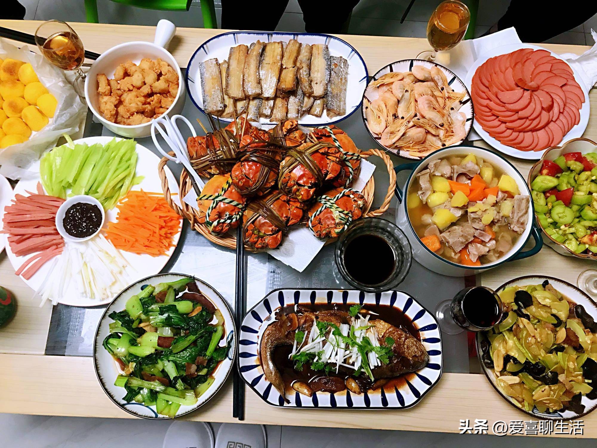 On the National Day, a family banquet is indispensable for those who ...