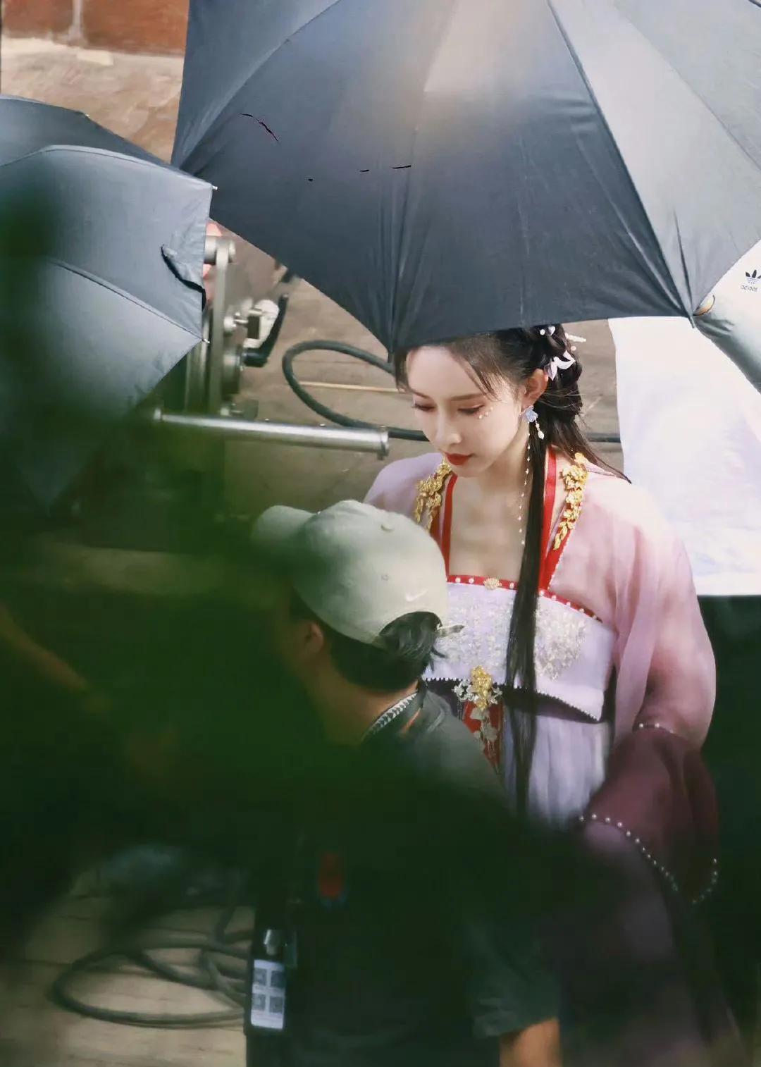 The new drama "Fox Fairy Little Matchmaker" is full of beauties! The ...