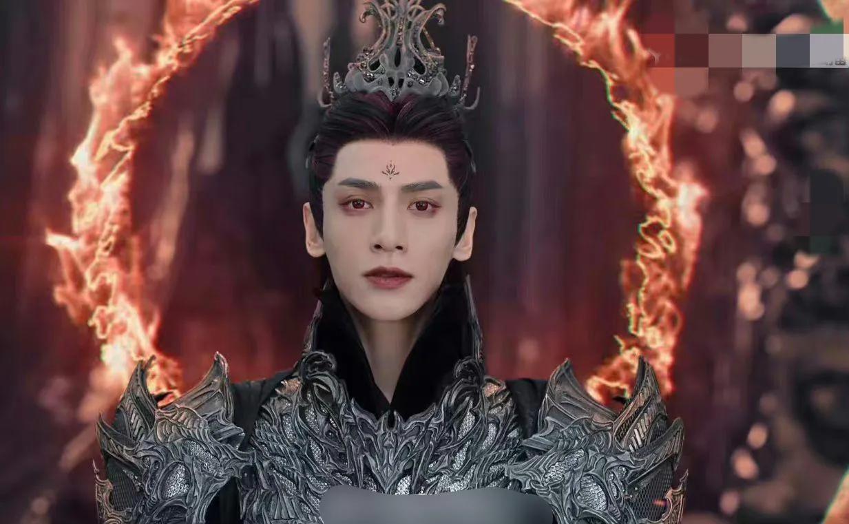 Also playing the demon king, Cheng Yi and Luo Yunxi are fascinating ...