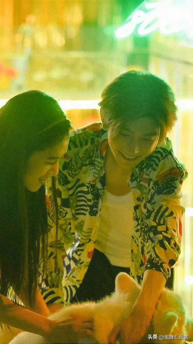 Wang Yuan's MV Huang Sirui is so sweet, Lin Yuner was nominated by Qinglong again, Duan Xingxing ...