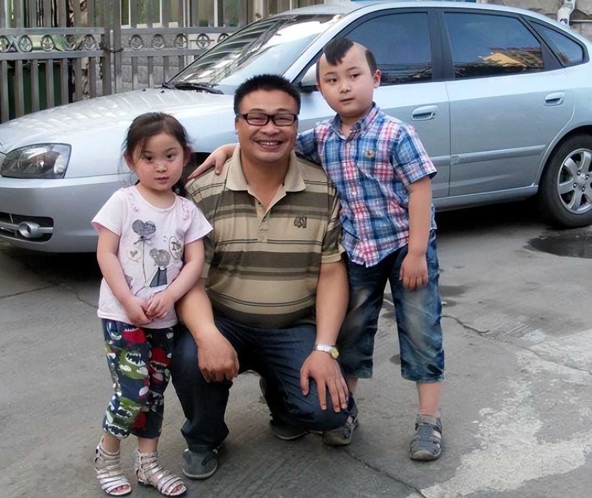 Deng Minghe: He fell ill at the age of 5 at the Spring Festival Gala at ...