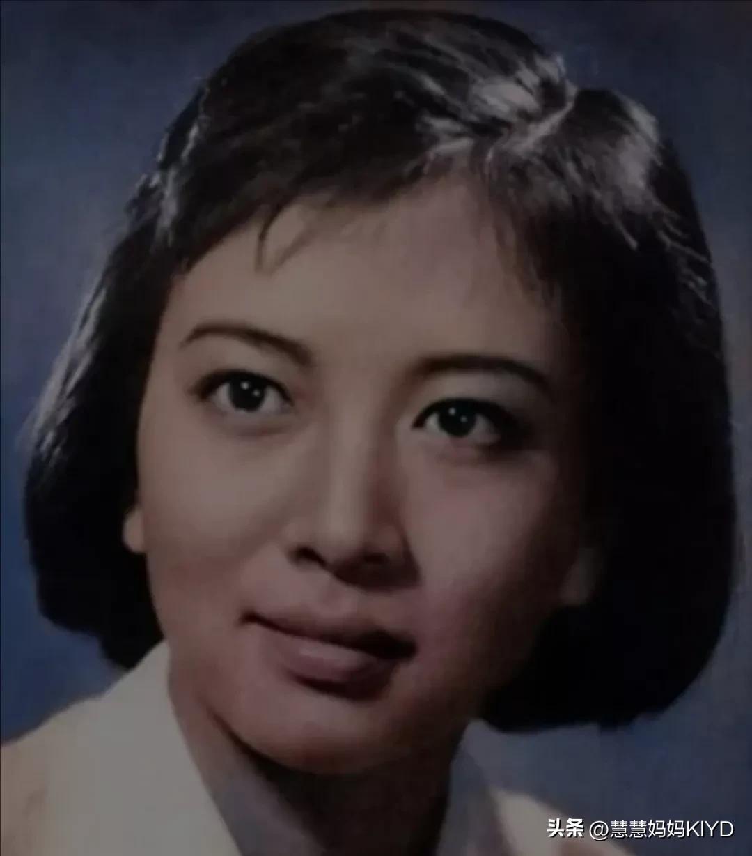 "Song of Youth" by Xie Fang and Zhang Mu forever - iNEWS