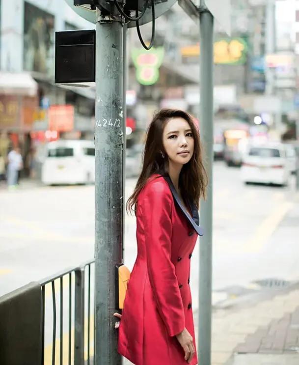 How beautiful is Lee Tae-rim, a Korean artist with tall legs and long ...