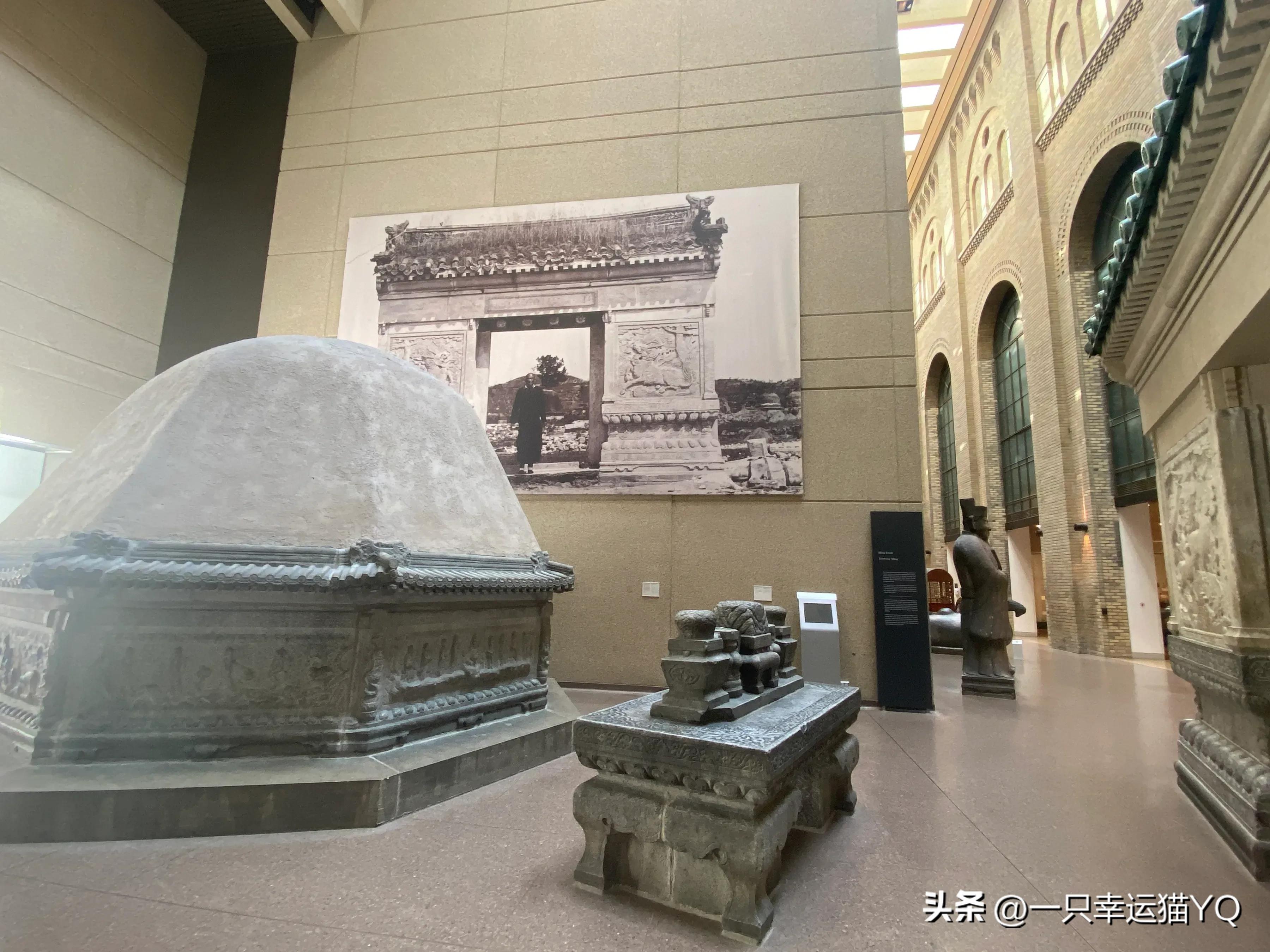 Chinese tombs found in Canadian museums, across the ocean, have become ...