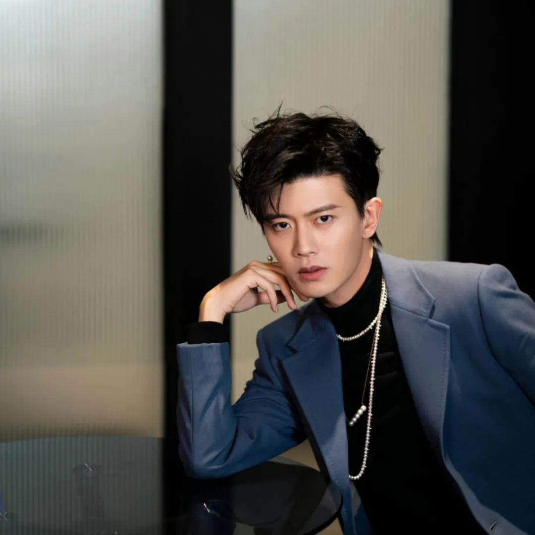 Entertainment gossip: Yang Yang, Huang Zitao, Zhang Da, Ma Sichun, Liu ...