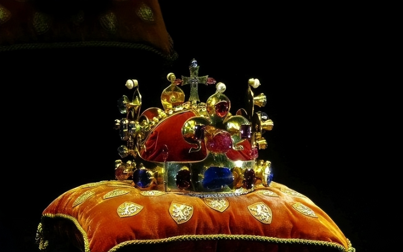 The supreme crown of the South American dynasty, revealing the ...