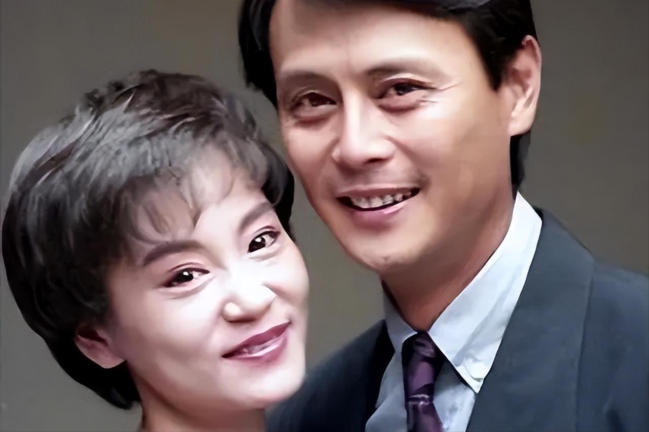 63-year-old Liu Xuehua has lived alone for 11 years, with the TV on 24 hours a day, behind her ...