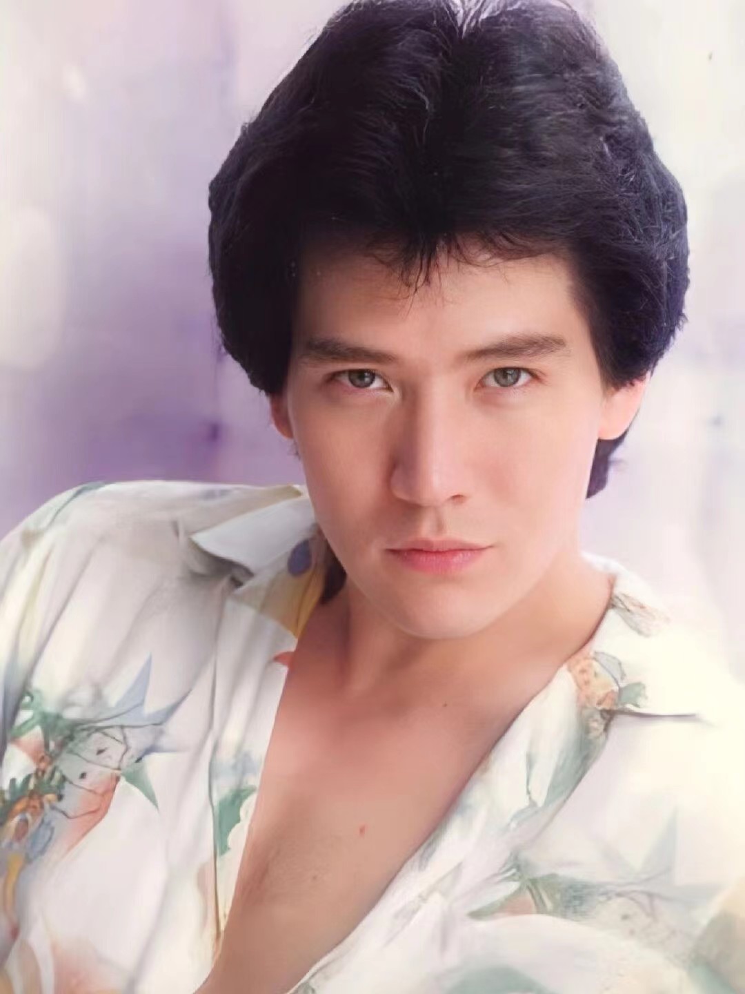 Stripping performance in his sixties: Fei Xiang lets his strength speak for itself - iNEWS