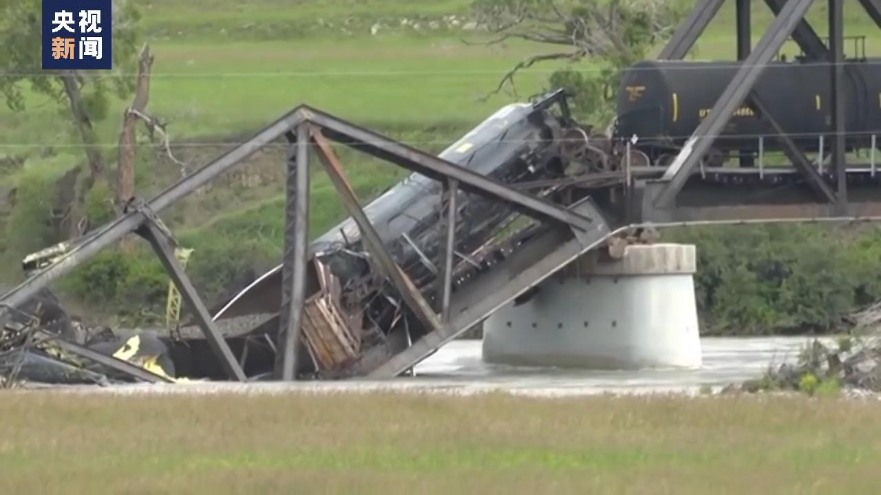 Chemicals spill into river after railroad bridge collapses in Montana ...
