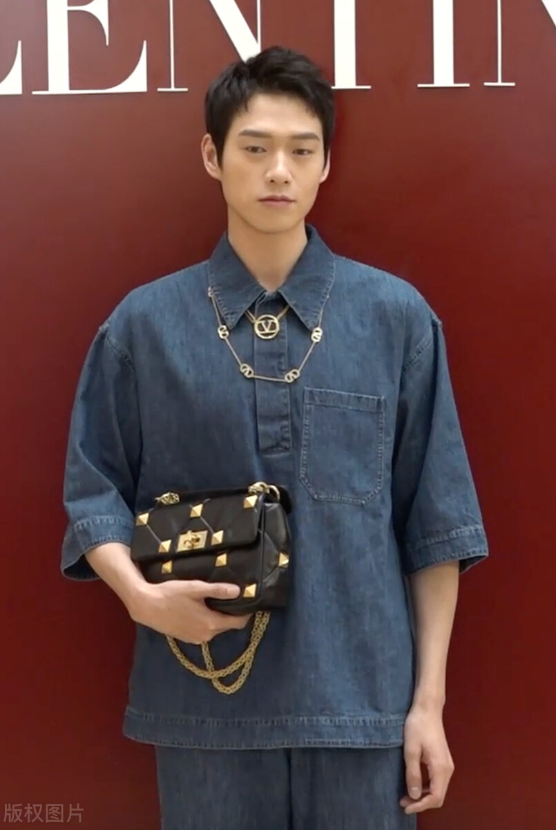 Wei Daxun successfully out of the circle: the way to balance variety ...