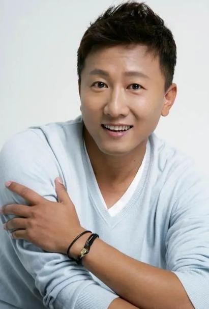 Fang Zibin: I married a beautiful wife for 20 yuan, and I had no filming to be a dad, and now I ...