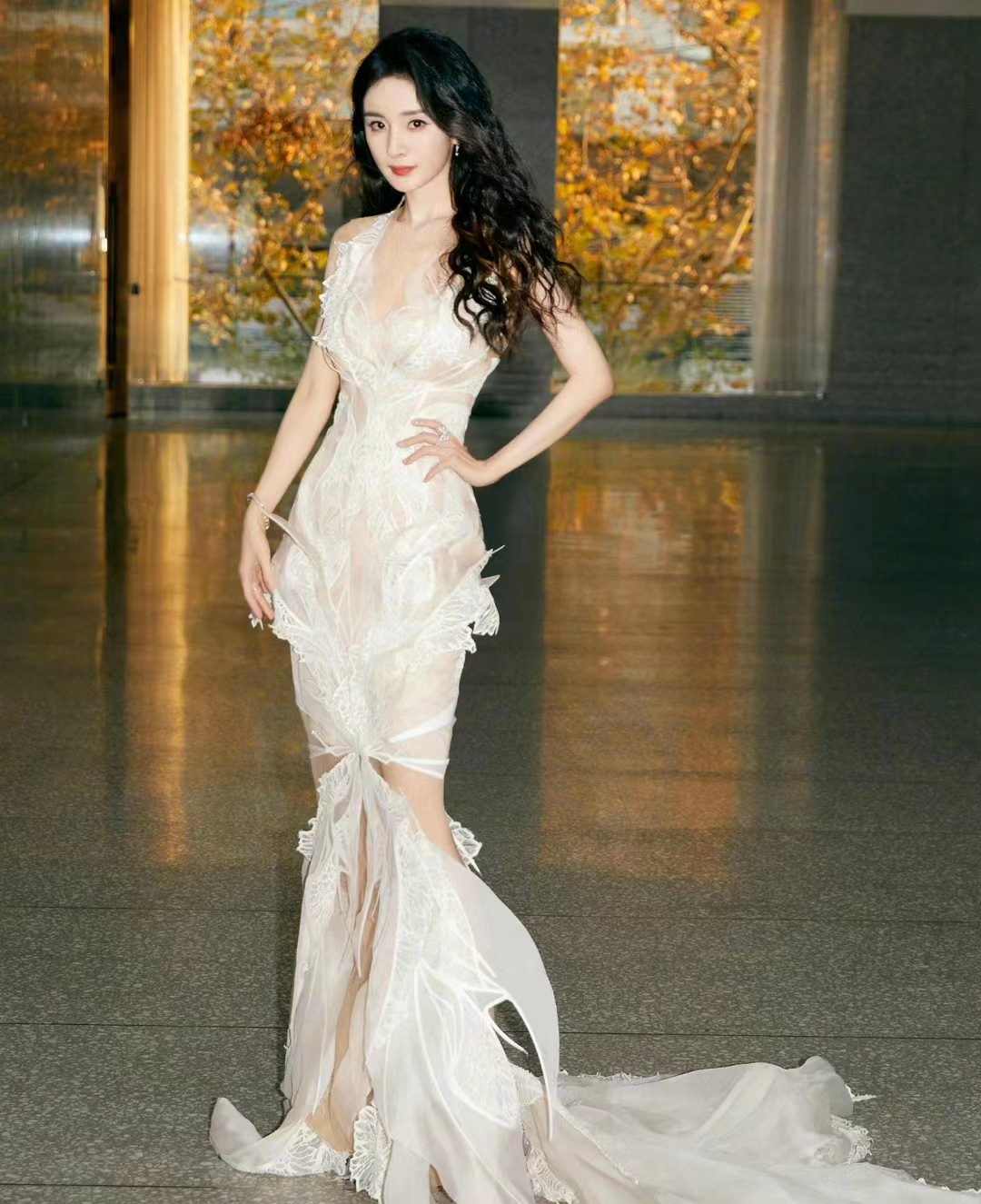 Inventory of all the amazing and beautiful moments Yang Zi, Liu Yifei ...