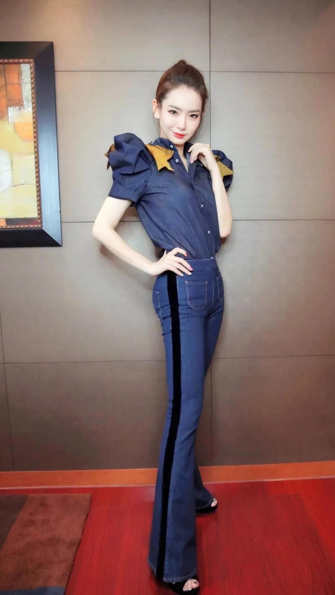 Qi Wei, the sexy and generous Qi Ye - iMedia