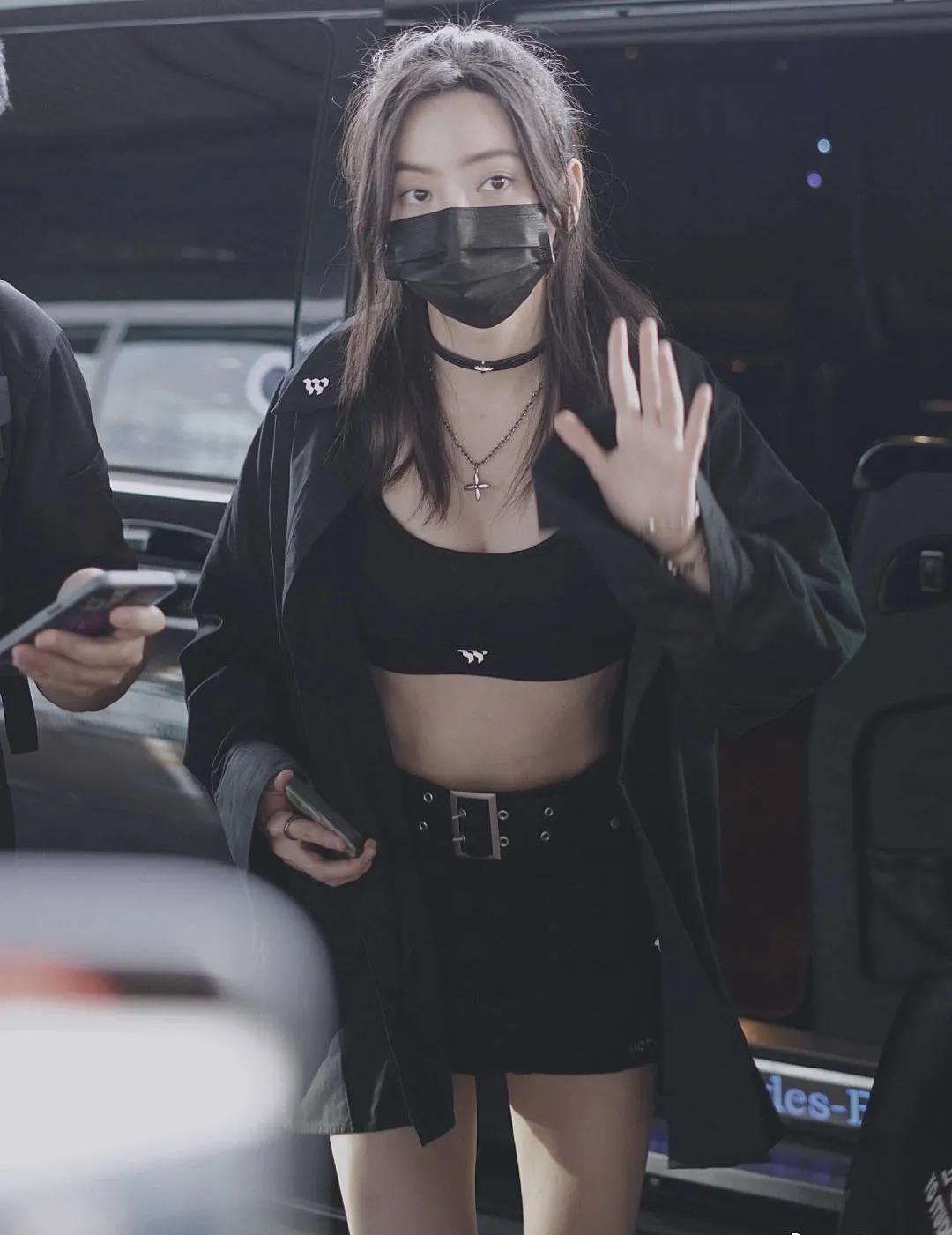 How does Yu Wenwen become sexy and sassy - iMedia