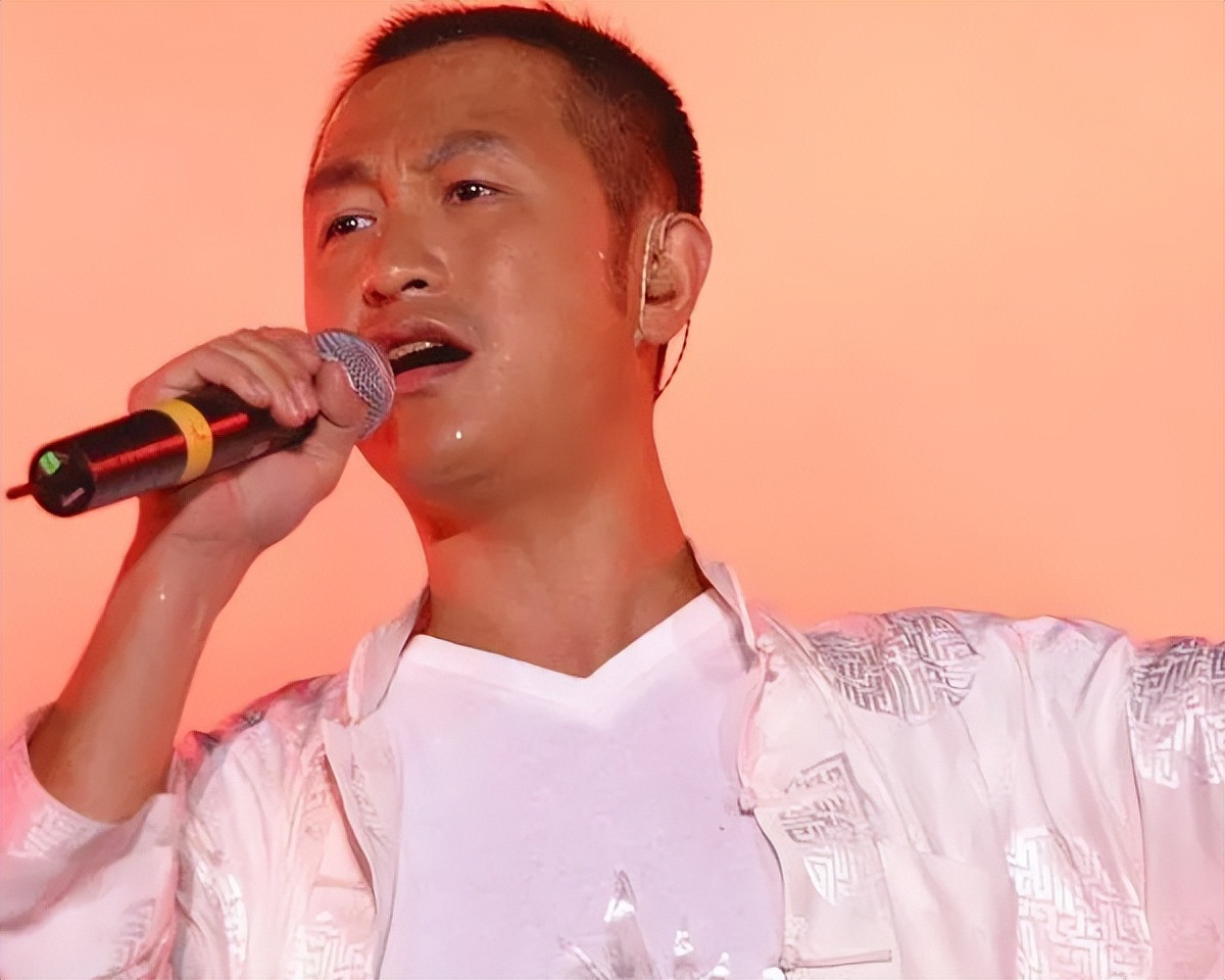 Gao Feng: He became popular at the age of 28 and passed away at the age ...