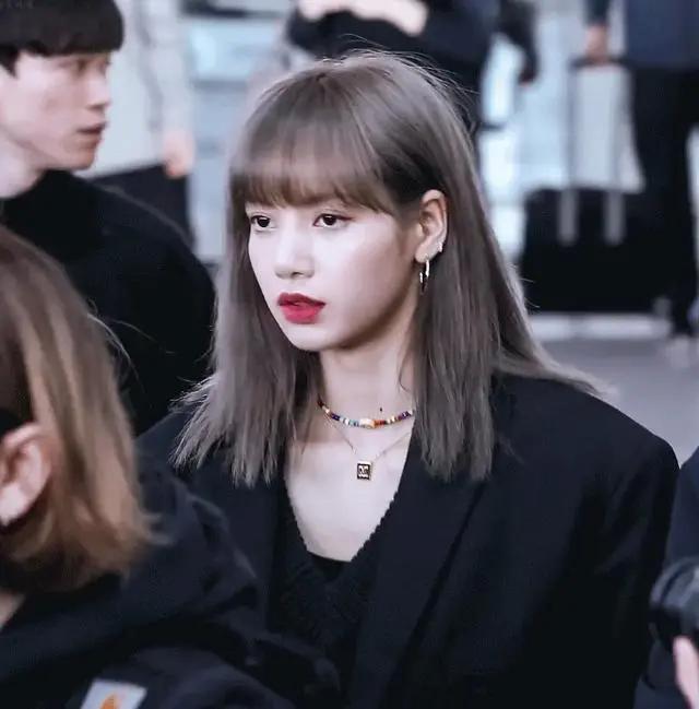 Fans are worried! Lisa's concert was both funny and sad. Was it the ...