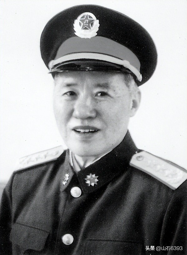 Wang Zhiqiang's "The Past Is Still Reminiscing": Recalling the Two or ...