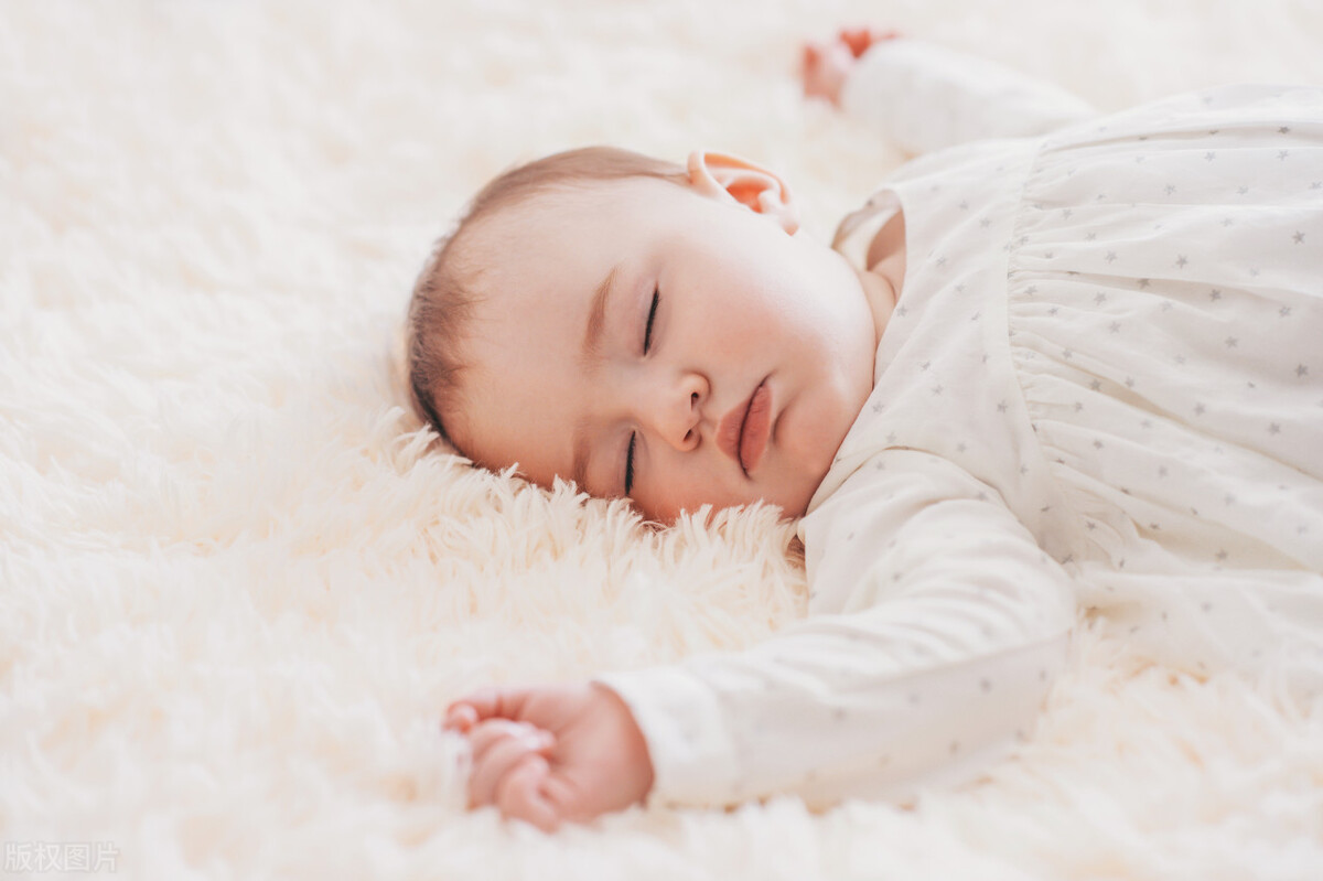 What to do if the baby has phlegm in the throat and cannot drink water ...