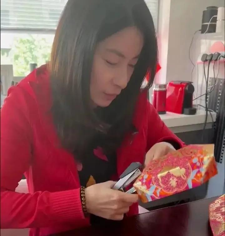 Guo Jingjing is too frugal, only after seeing Guo Jingjing's life in a ...