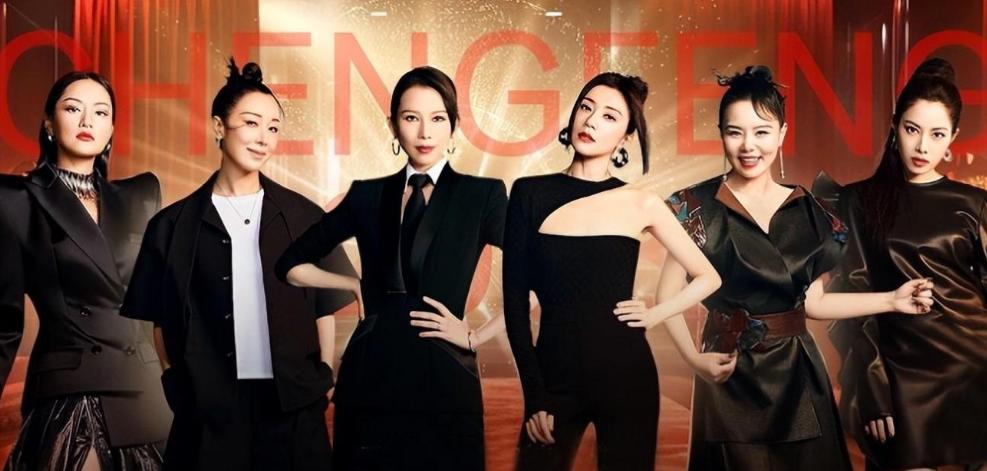 "Injection face" vs. natural face? The eye sockets are sunken and the ...