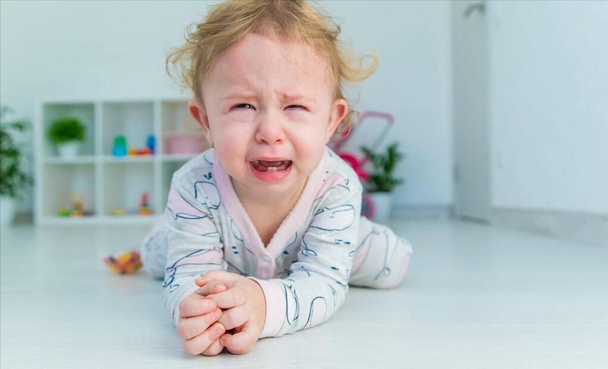 The child loves to play tantrums and is always helpless? How to deal ...