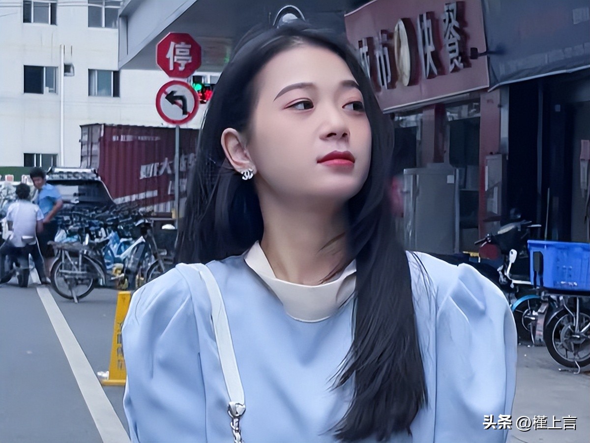 Zhang Manru background exposure!The youngest Bai Fumei, 23-year-old ...