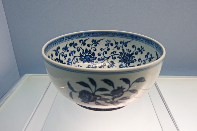 Appreciation of blue and white porcelain - iMedia