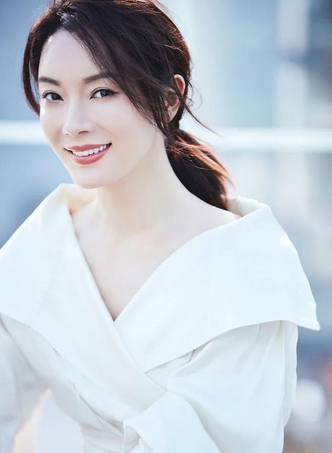 Temperament goddess Chen Shu - iNEWS