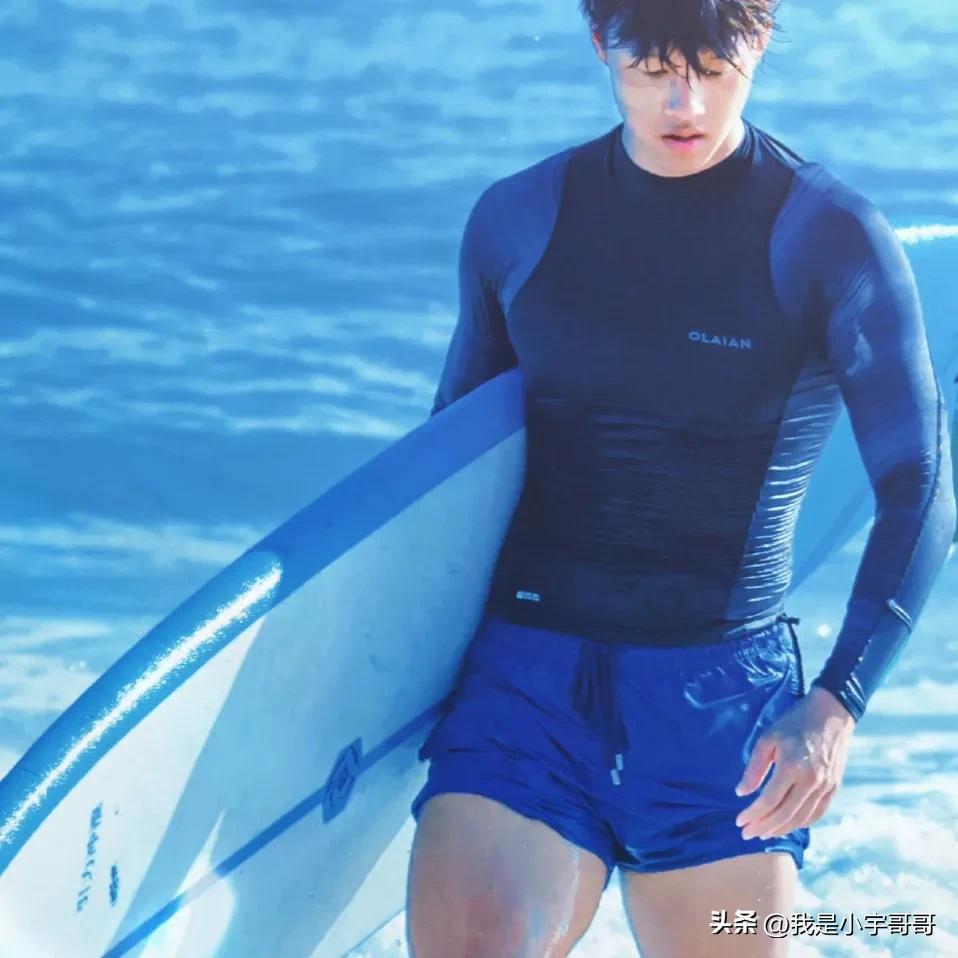 Sun Yue recently posted a photo of his son surfing on Weibo, and ...