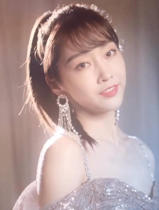 Senior sister Xiao Zhan actually kept talking about the name of the ...