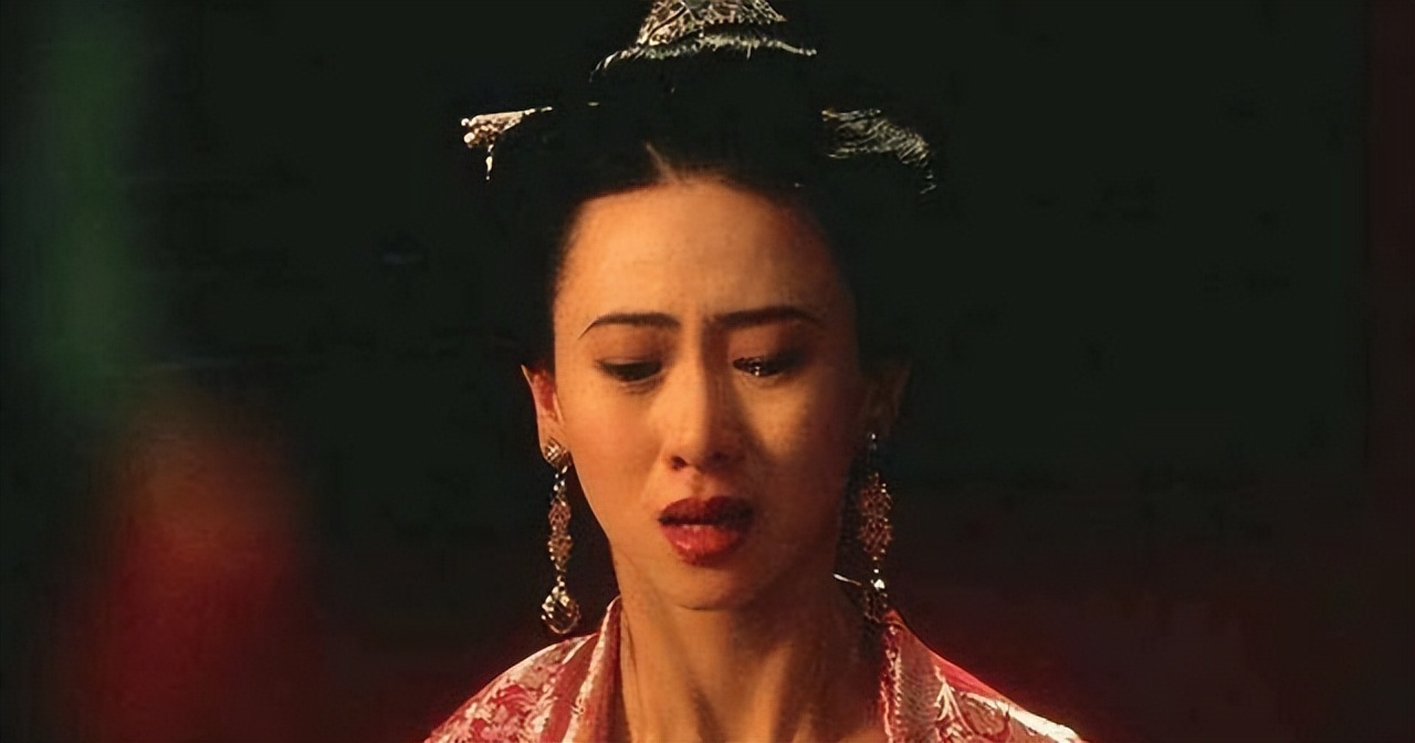 Weng Hong: From a jade girl star to a goddess of wind and moon, why did ...