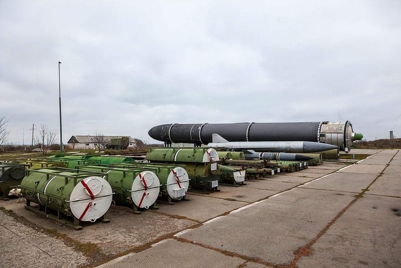 The shocking conspiracy of Poland's nuclear weapons was revealed, and ...