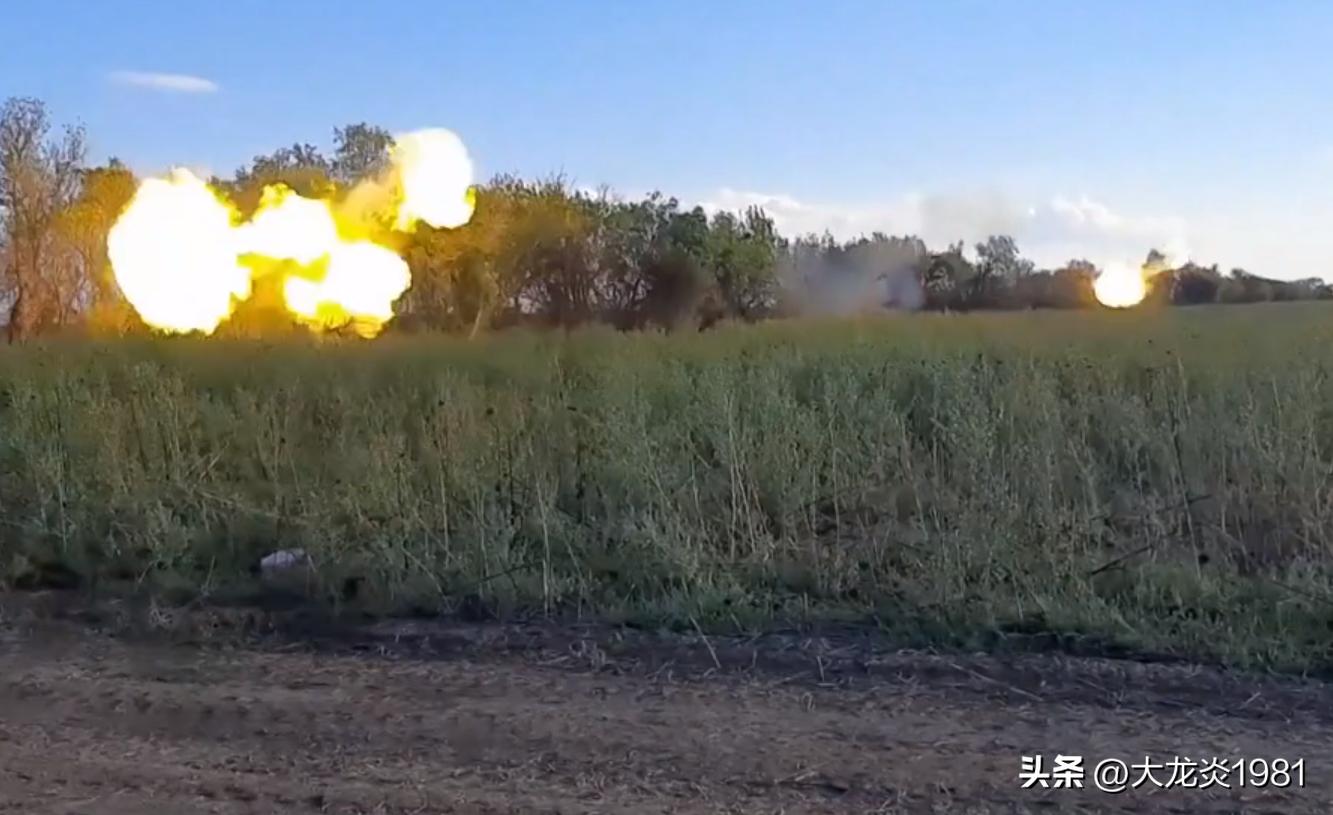 After blowing up the dam, he was full of confidence to counterattack ...