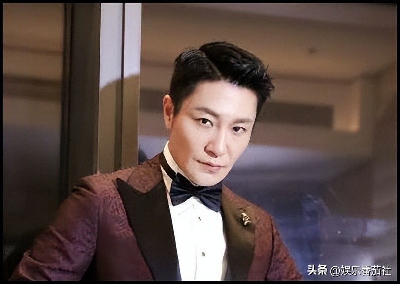 3 male stars who would rather have plastic surgery to be a "wax figure ...