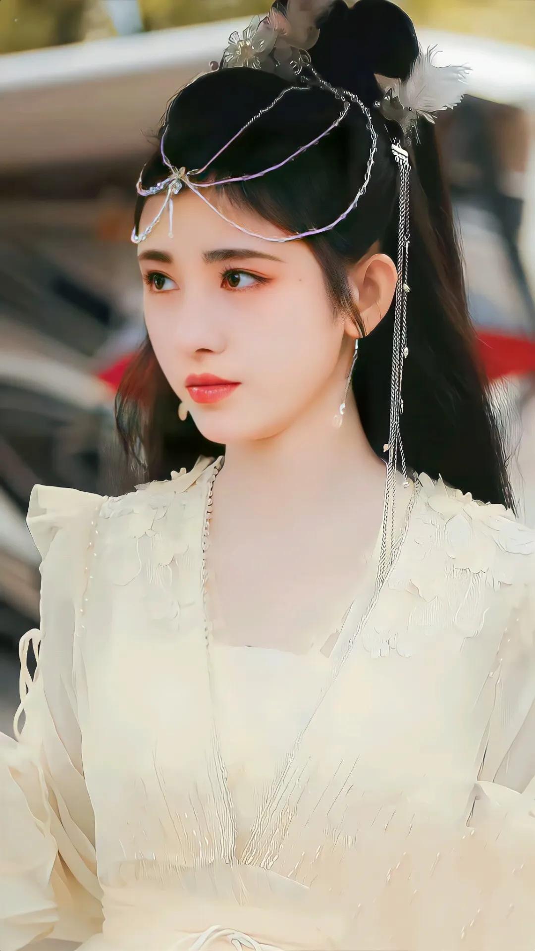 Ju Jingyi - iMedia