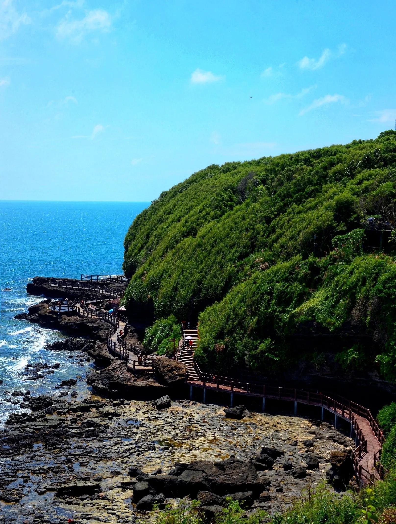 Weizhou Island, the largest extinct volcanic island in China - iNEWS