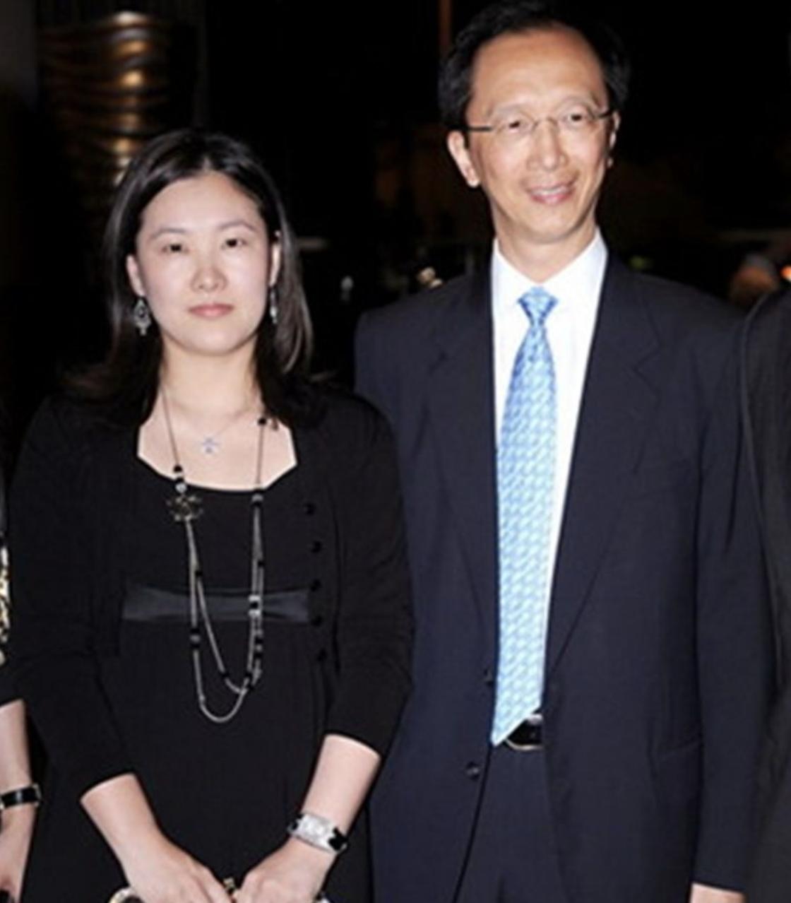 Fu Mingxia: After retiring, she married a 26-year-old husband, married ...